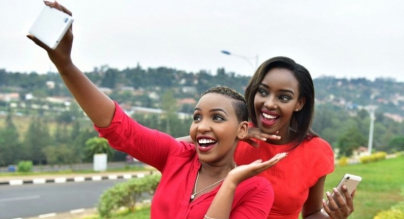 Ibiciro bya telefone Itel 1507 byahanantuwe ngo abanyarwanda bib ...