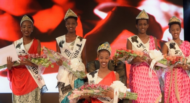 Miss Rwanda: Iradukunda Elsa ni we wegukanye ikamba rya Nyamping ...