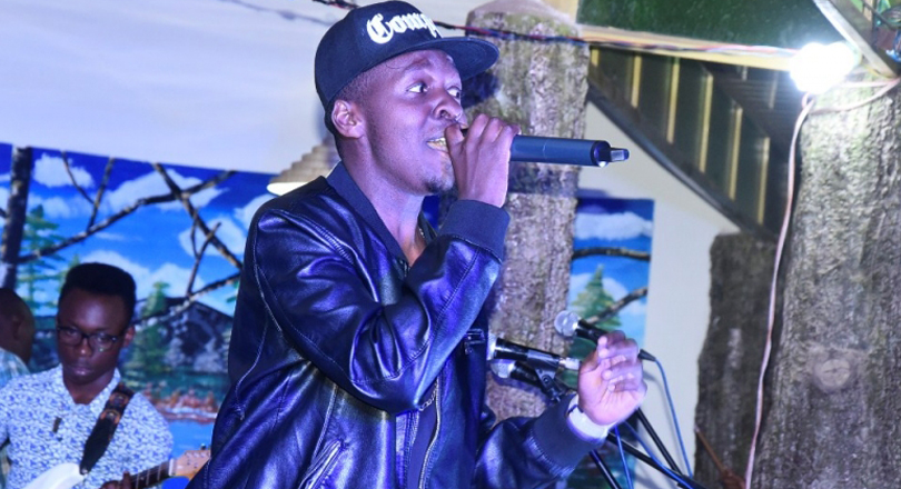 Gabiro The Guitar yavuze ibanga akoresha ngo aterete inkumi ku b ...