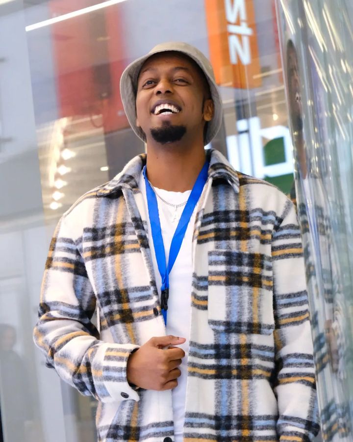 Auddy Kelly yakoze indirimbo ku buhamya 'bwiza Buravan yasize’-V ...