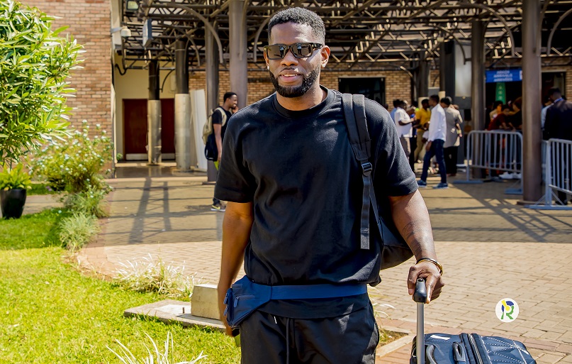 Dj Slick Stuart wo muri Uganda yageze i Kigali yitabiriye igitar ...