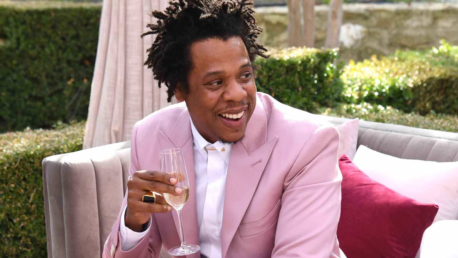 Ibintu 5 byahinduye umuraperi Jay-Z igikomerezwa kandi atarize ...