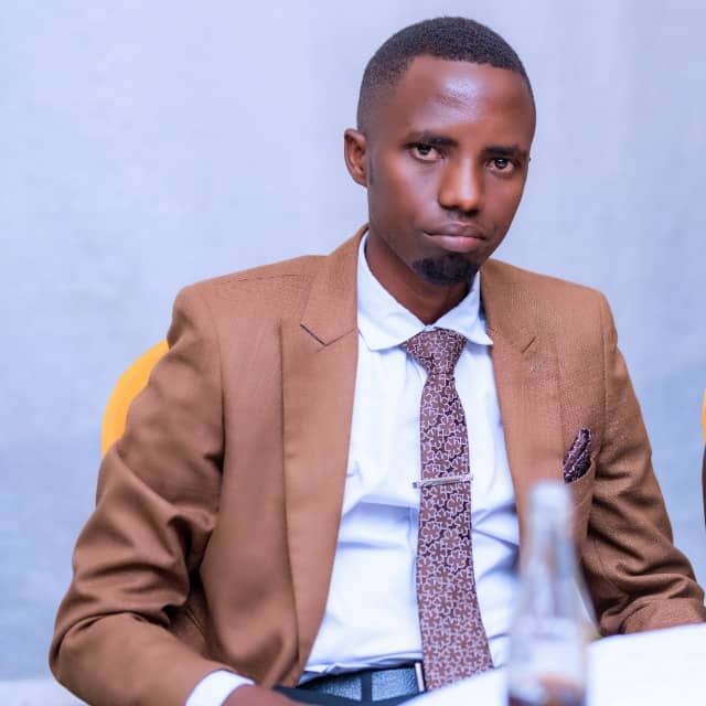 Prince Izoo yinjiranye imbaraga zidasanzwe mu njyana ya Rap-VIDE ...