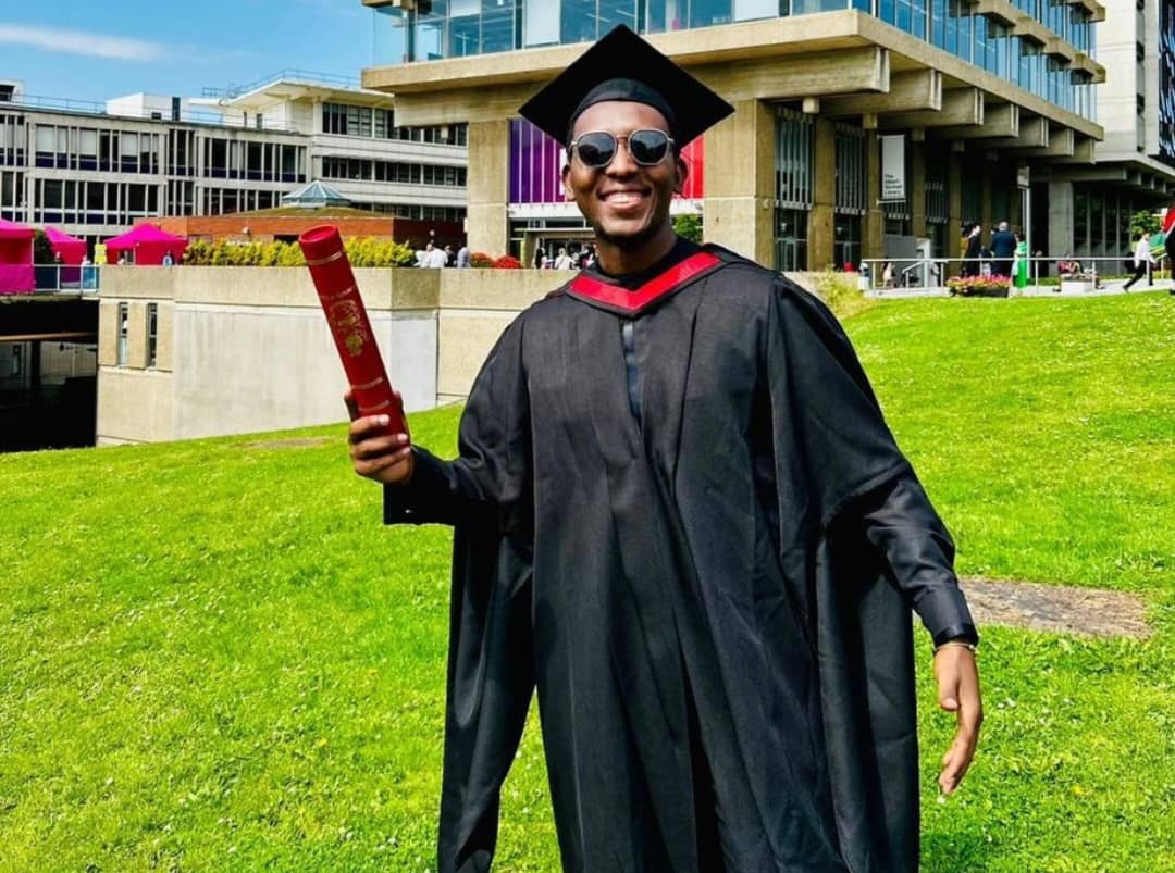 Nkusi Arthur yahawe 'Master's' mu Bwongereza- AMAFOTO | InyaRwanda.com