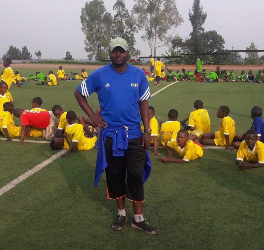 Yakarabije ibirenge by'abarimo Manishimwe Djabel - Urwibutso ku ...