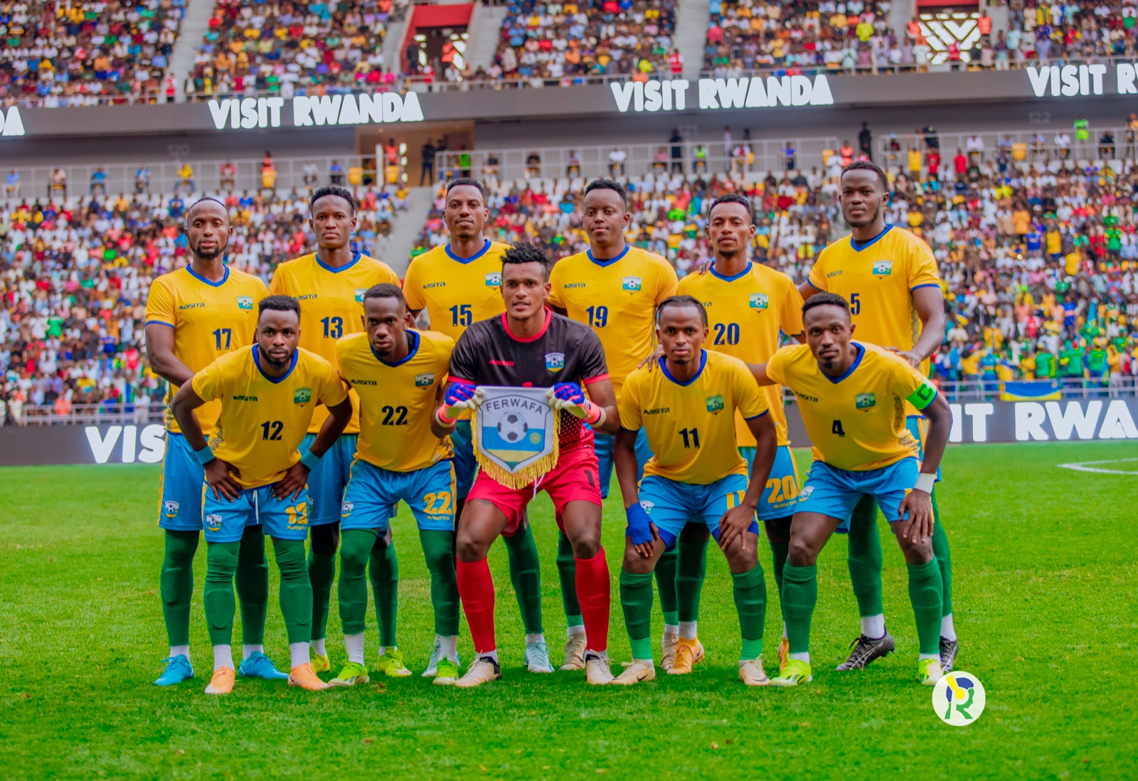 Amavubi yanze gusuzugurwa na Nigeria imbere ya Perezida Kagame ...