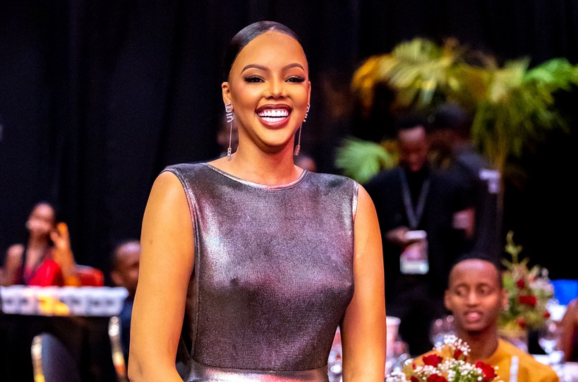 Miss Mutesi Jolly yibukije abakobwa amahirwe bafite mu Rwanda, a ...