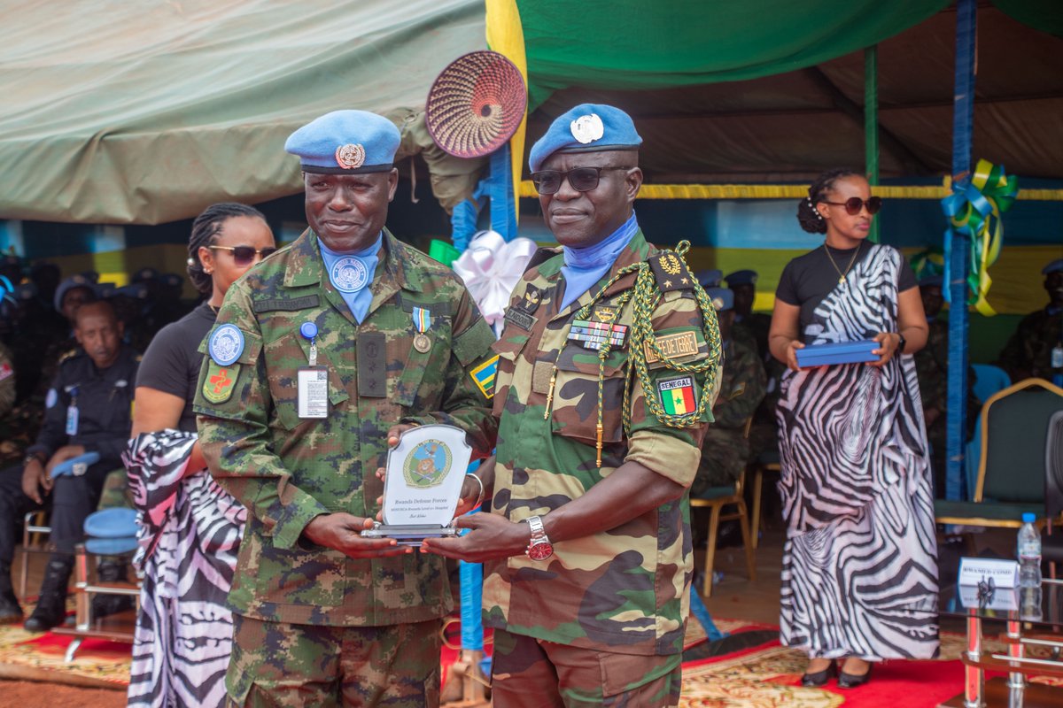 Ingabo z'u Rwanda ziri mu butumwa bwo kubungabunga amahoro muri ...