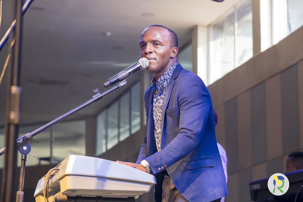 Alexis Dusabe Marks 25 Years in Gospel Music with a New Multilin ...