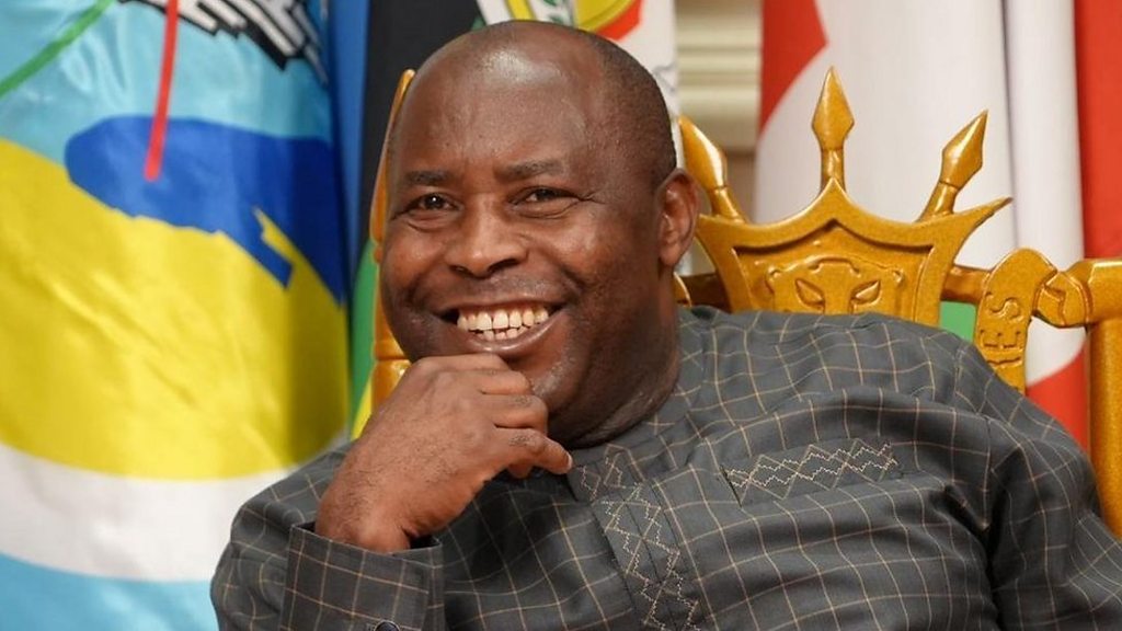 Imitwe itatu yitwaje intwaro yihurije hamwe mu guhirika ubuteget ...