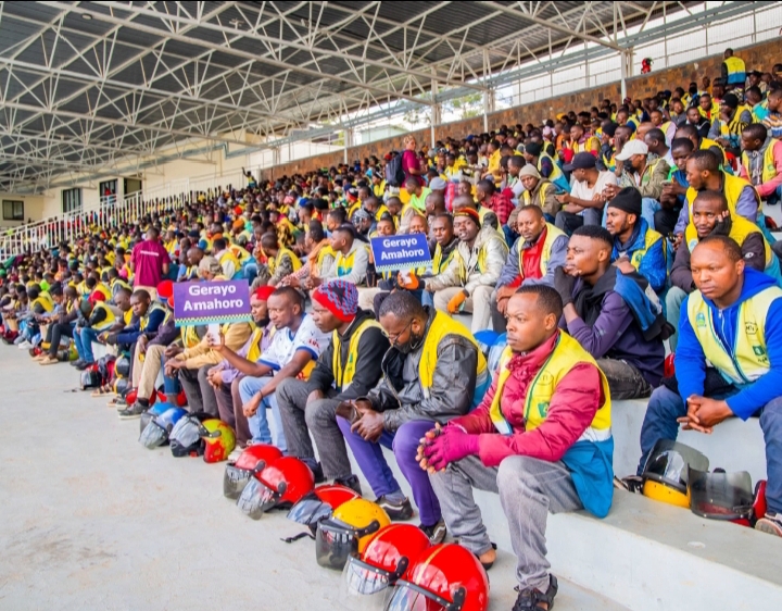 Abatwara abagenzi kuri moto bibukijwe uruhare rwabo mu gusigasir ...