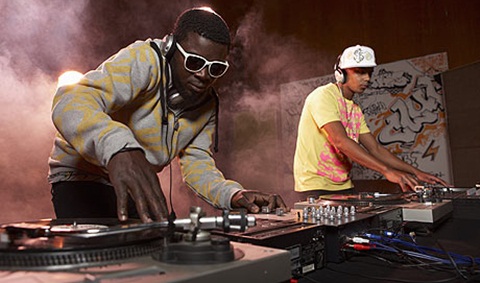 DJ ni muntu ki?Ni ibiki bisabwa kugira ngo umuntu yitwe umu DJ ...